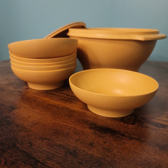Tupperware | Kitchen | Tupperware Salad Bowl Set | Poshmark